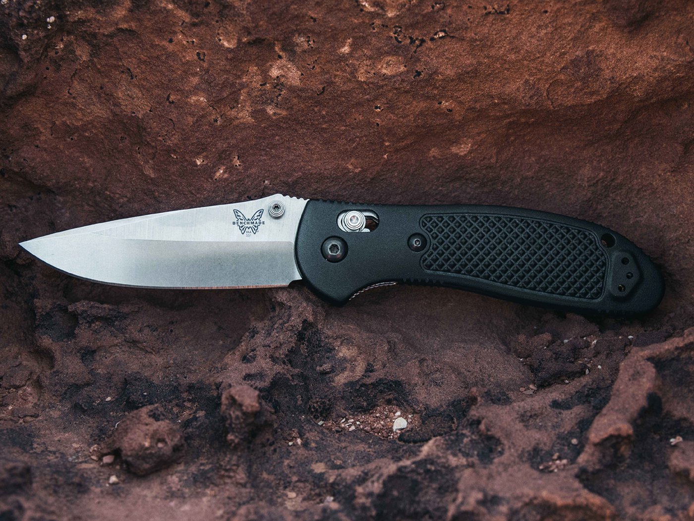 Benchmade Griptilian Thumbstud S30V | Knifestore