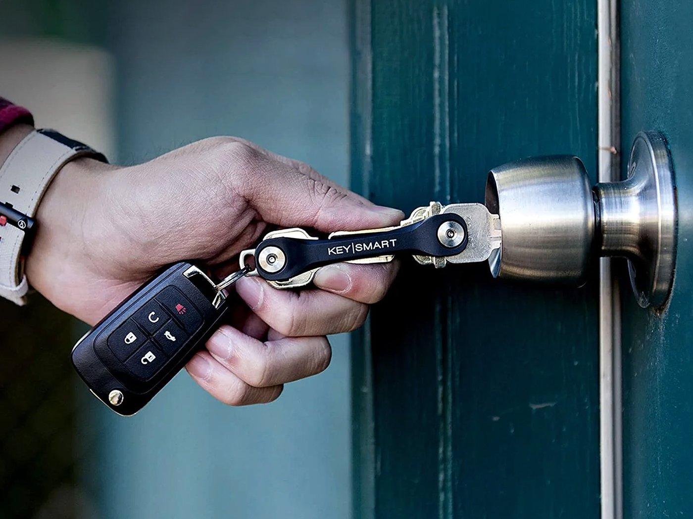 KeySmart Flex Compact Keyholder Black Clam | Knifestore