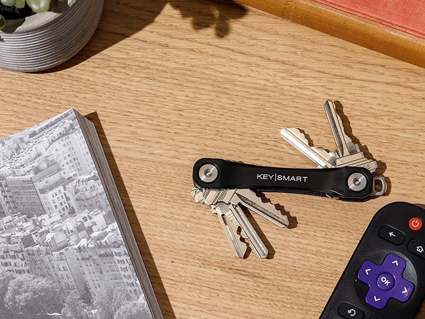 KeySmart Flex Compact Keyholder Black Clam | Knifestore